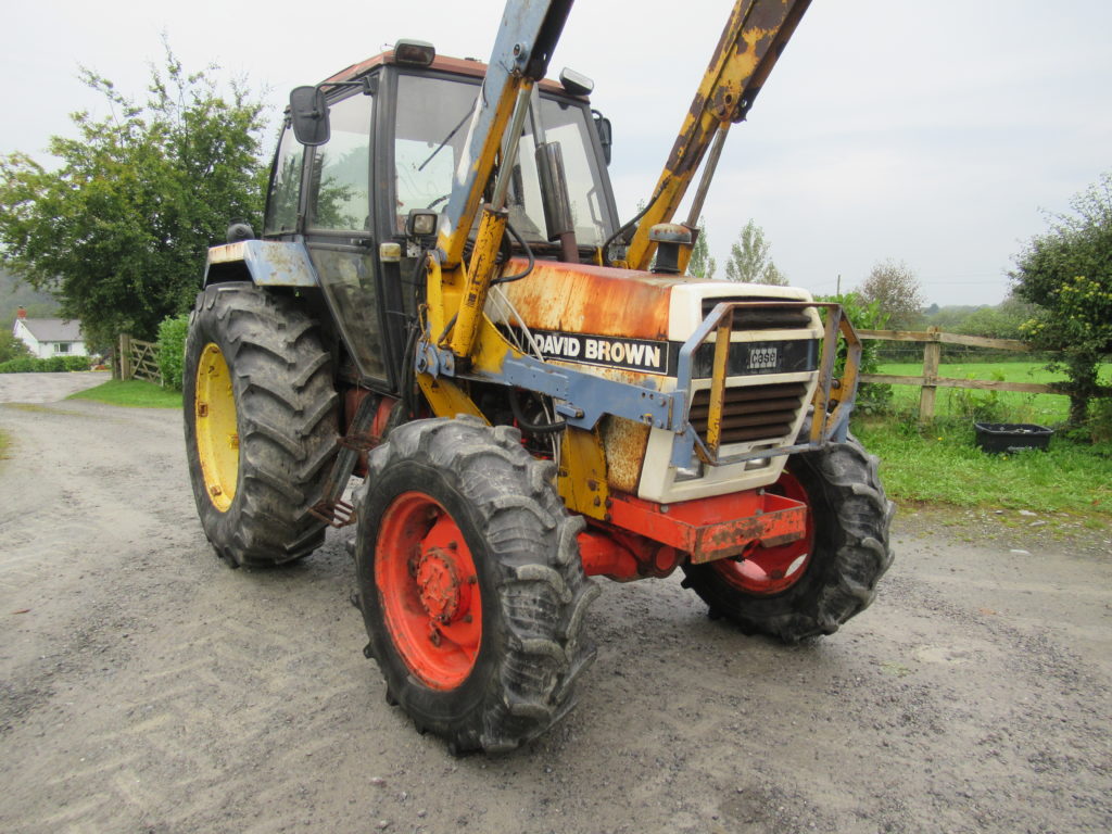 David Brown 1490 4wd c/w standard gearbox, pick up hitch, hook type ...