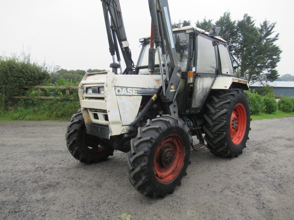 Case 1394 4wd Standard gearbox c/w Farmhand Loader with Quicke Euro ...
