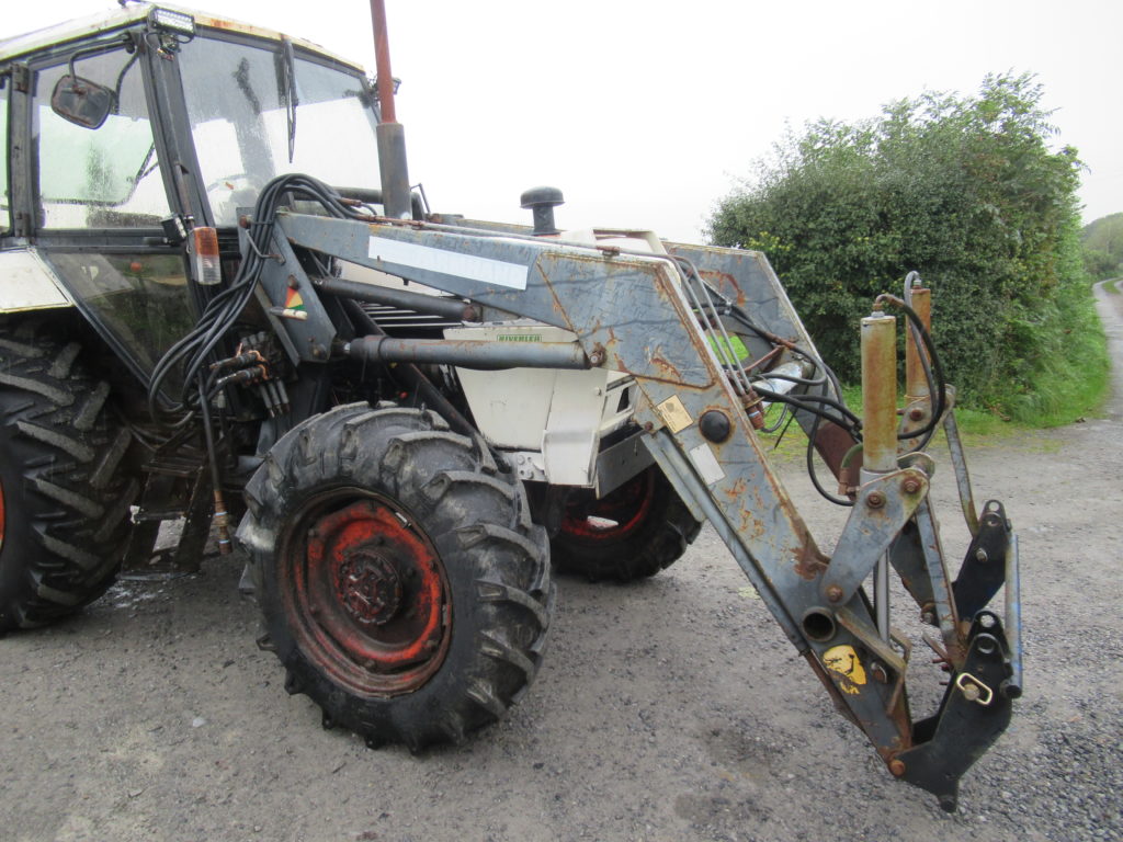 Case 1394 4wd Standard gearbox c/w Farmhand Loader with Quicke Euro ...