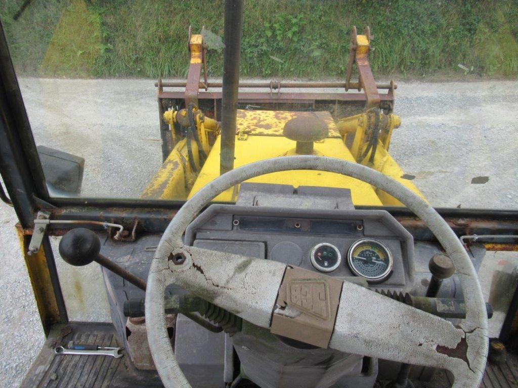 JCB 3CX 2WD c/w 4 in 1 Bucket with pallet forks, rear back acter ...