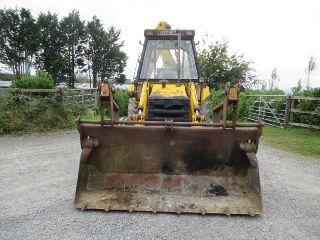 JCB 3CX 2WD c/w 4 in 1 Bucket with pallet forks, rear back acter ...
