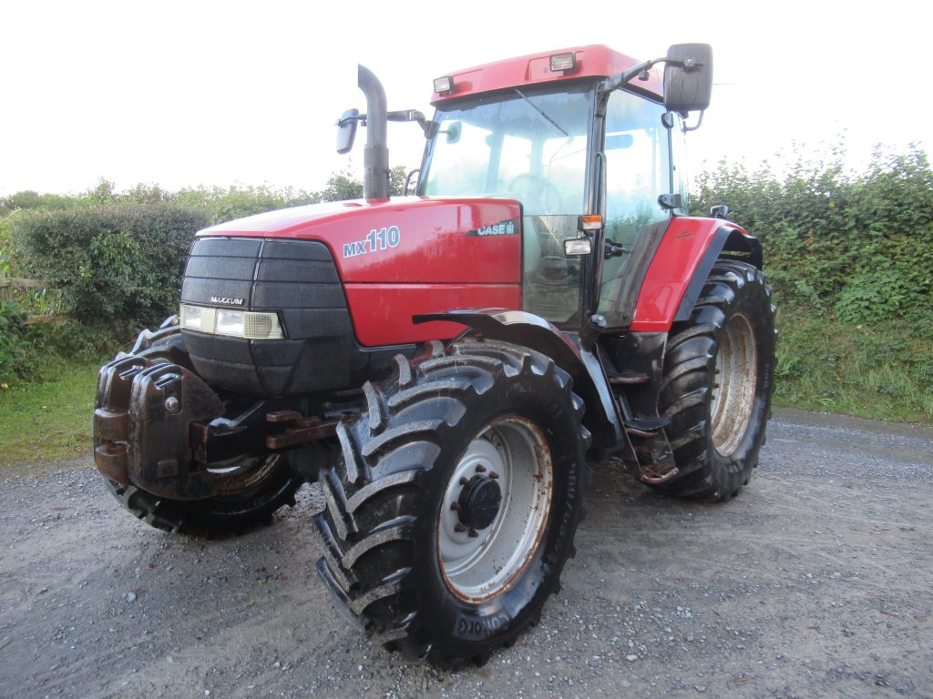 Case MX 110 c/w 40k gearbox, front weights, push out hitch, 3 spool ...
