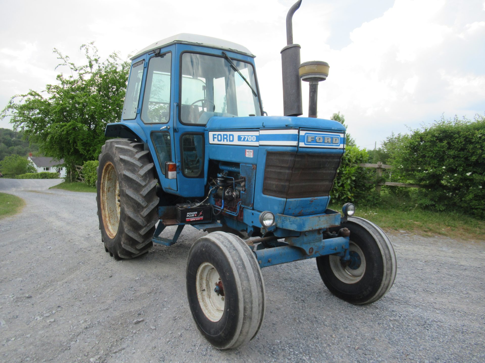 Sales – please click on the description for more info / pictures ...
